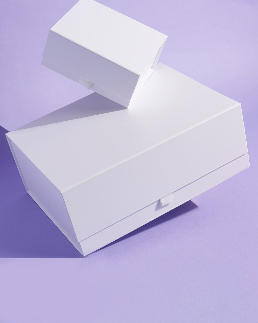 Small Magnetic Gift Box Perfect for Wedding Favours Baby - Etsy UK