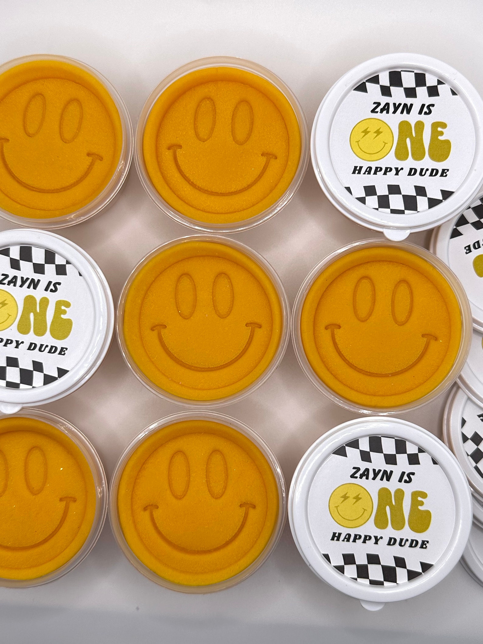 10 Pcs Two Cool Mini Play Dough Party Favors, Play Dough Favors, Table ...