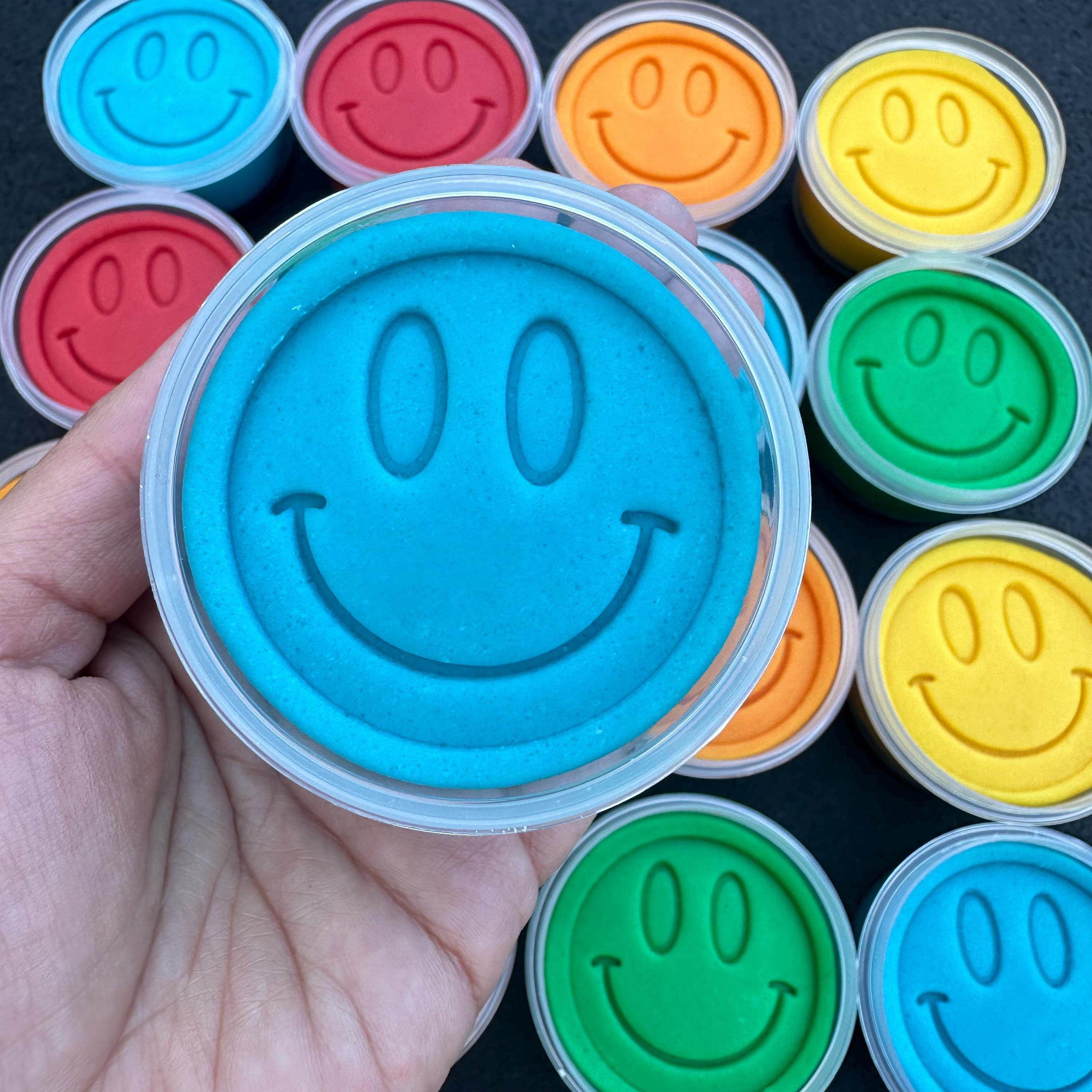 Smiley Face Play Dough Party Favors, Handmade, 2 Oz - Etsy