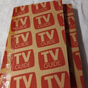 Lot of 4 NEW Elvis Presley TV Guides With a Mini Sun Record CD - Etsy