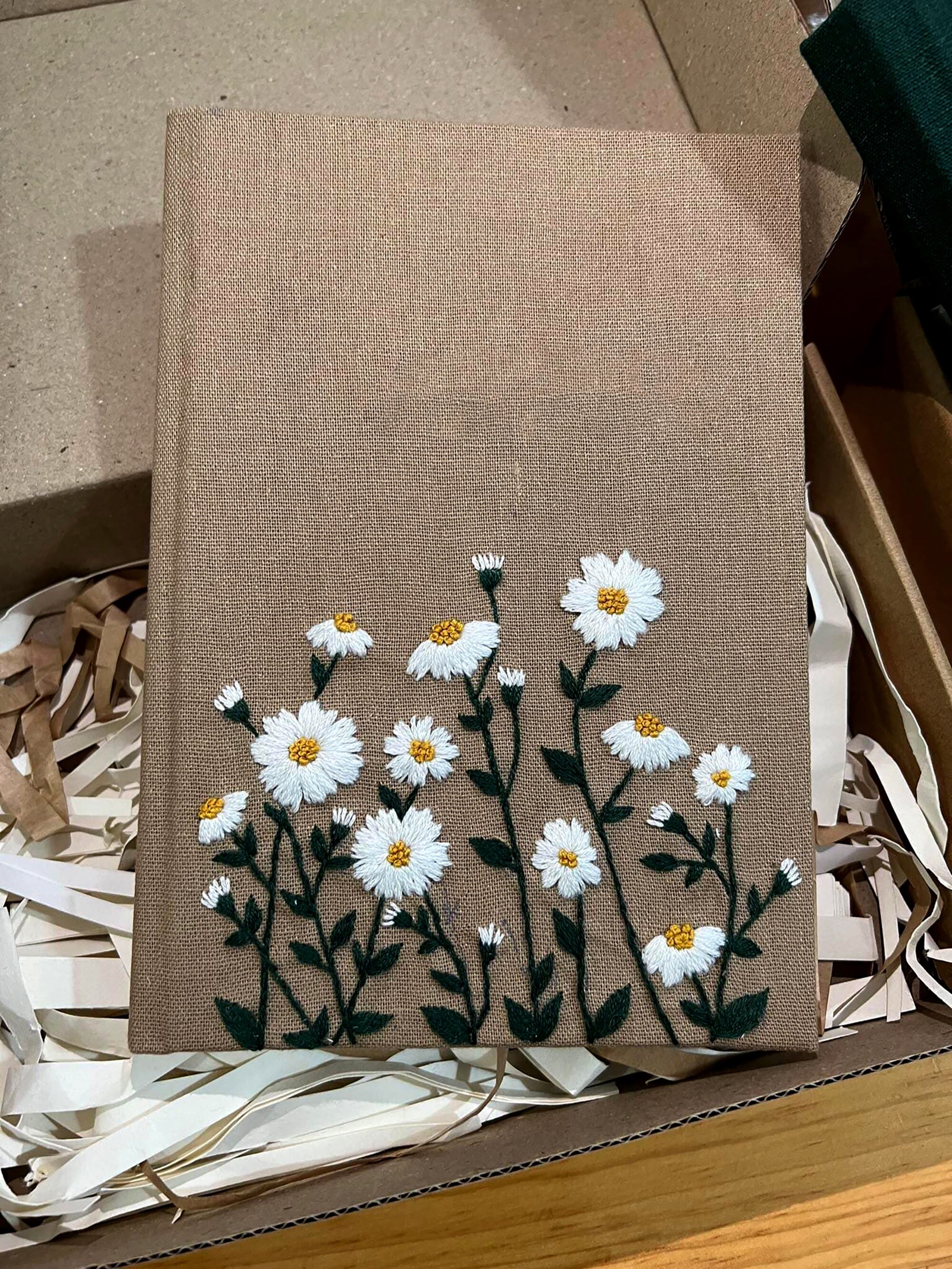 Personalized Daisy Flowers Embroidery Notebooks/journal A5, Floral ...