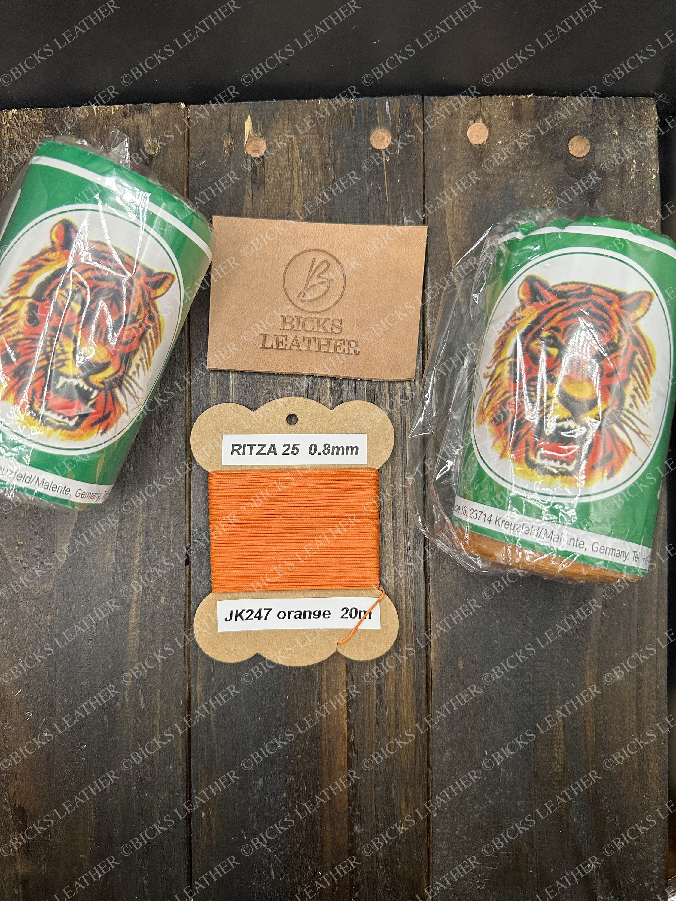 Tiger Thread RITZA 25: 0.8mm Leather Stitching, 20 Metres Carded ...