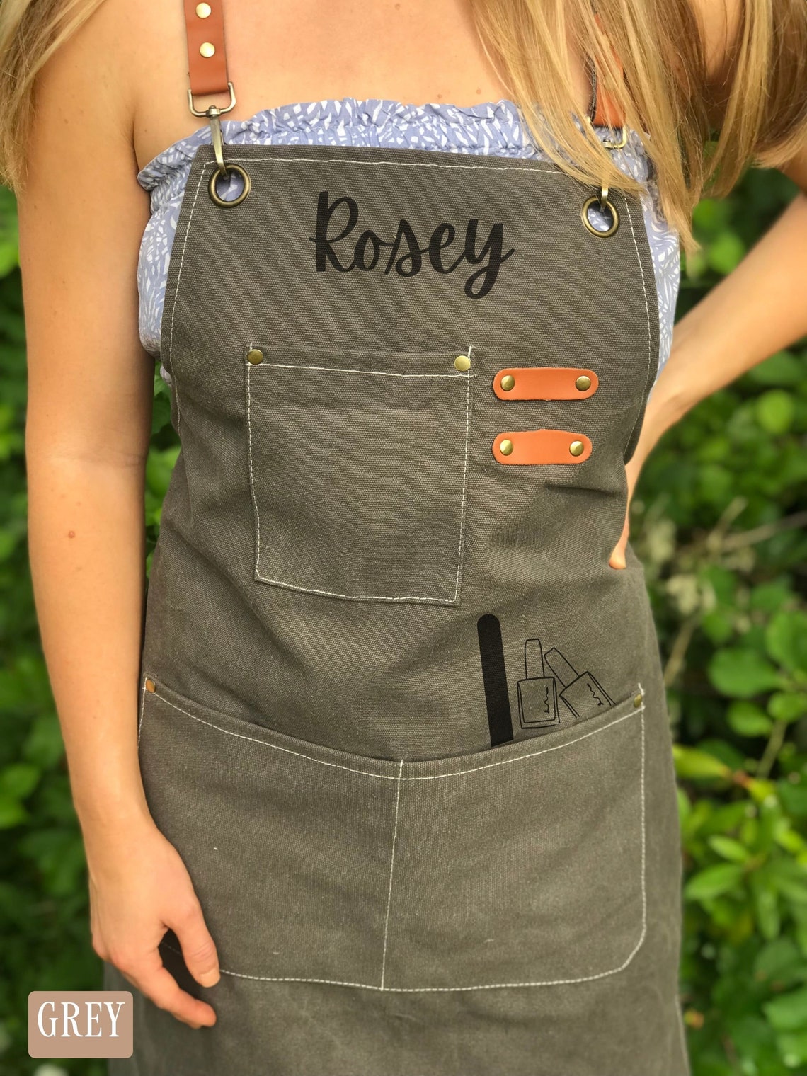 Custom Nail Tech Apron for Manicurist Apron Nail Technician - Etsy