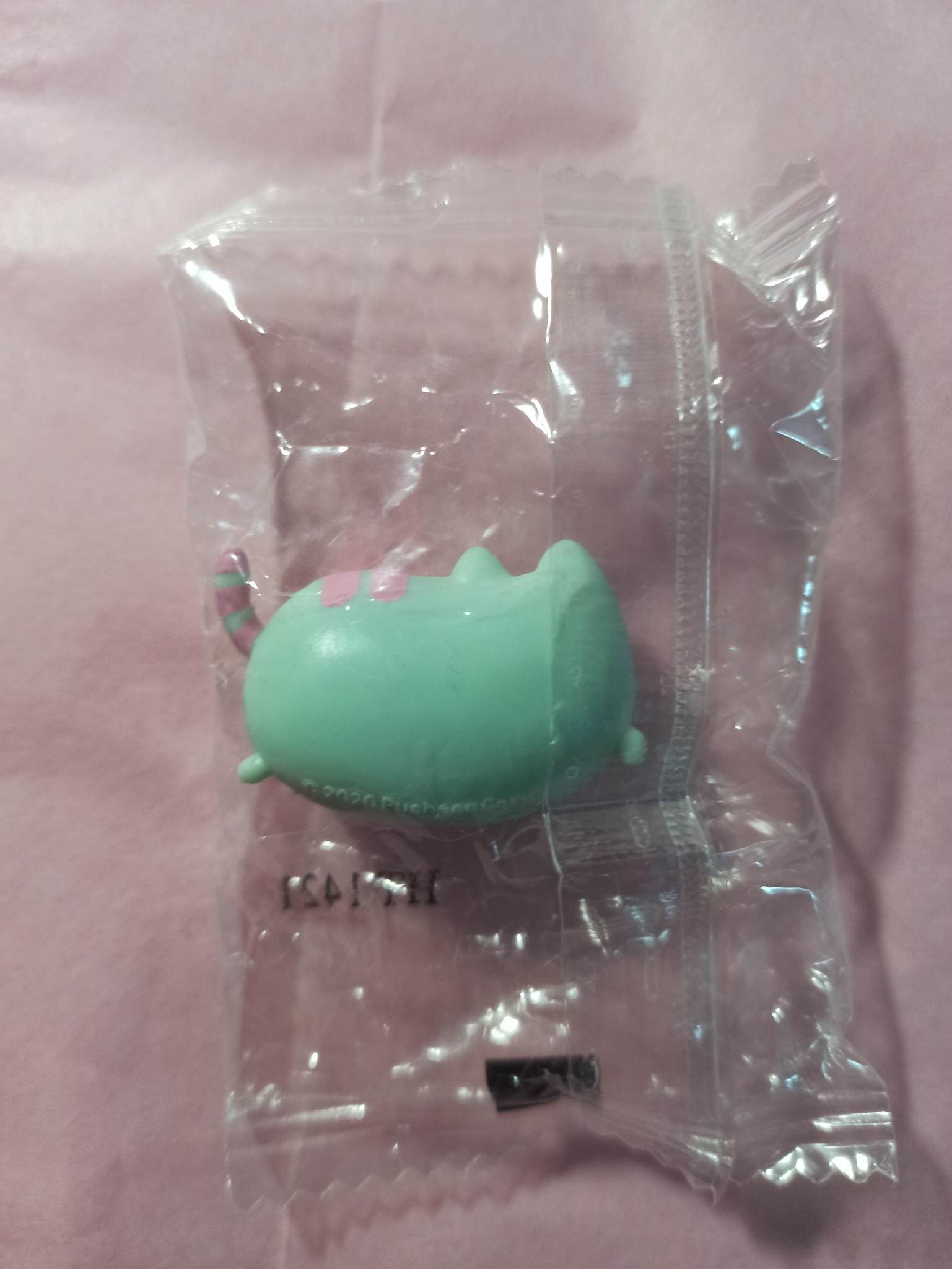 Chupa Chups Pusheen SURPRISE: Pusheen the Cat Figurine (rare) 1x ...