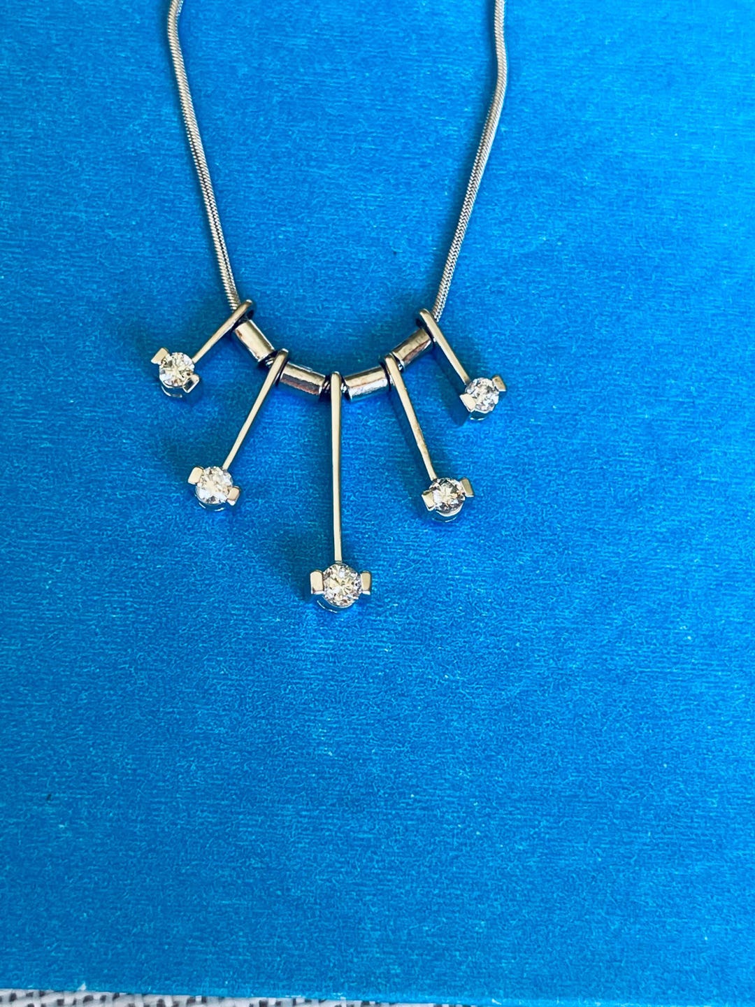 Beautiful , Unique Five Diamond Graduated Bars Pendant! Unique Side ...