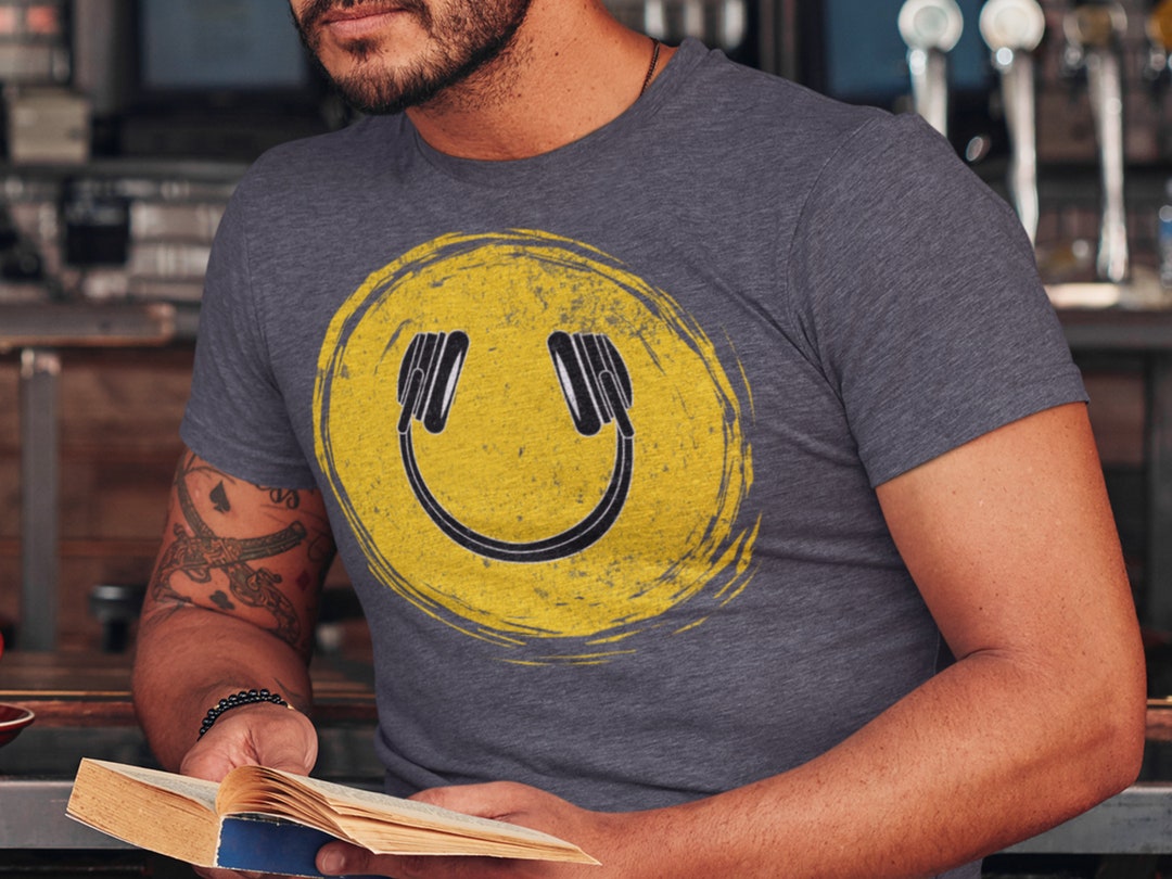 Retro Smiley Face, DJ Headphones, DJ Life, Music Lover Gift, Gift for ...