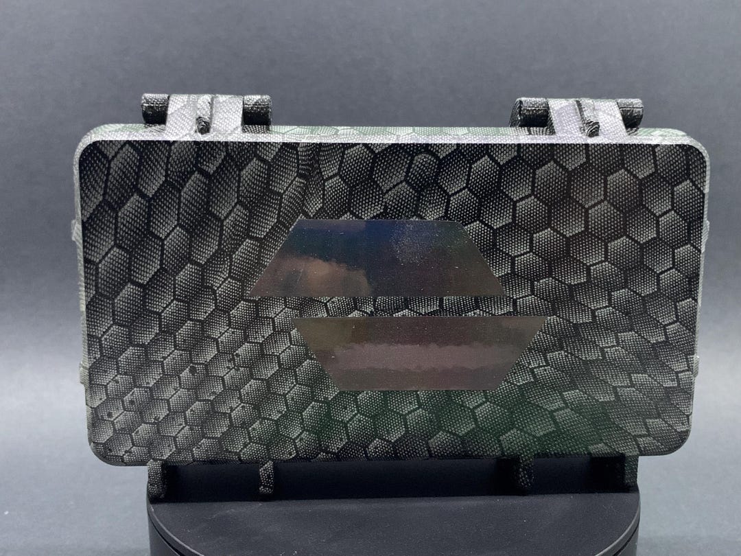 Holographic Honeycomb Carbonfiber Hydro Dipped Pivot Minimal Rugged ...