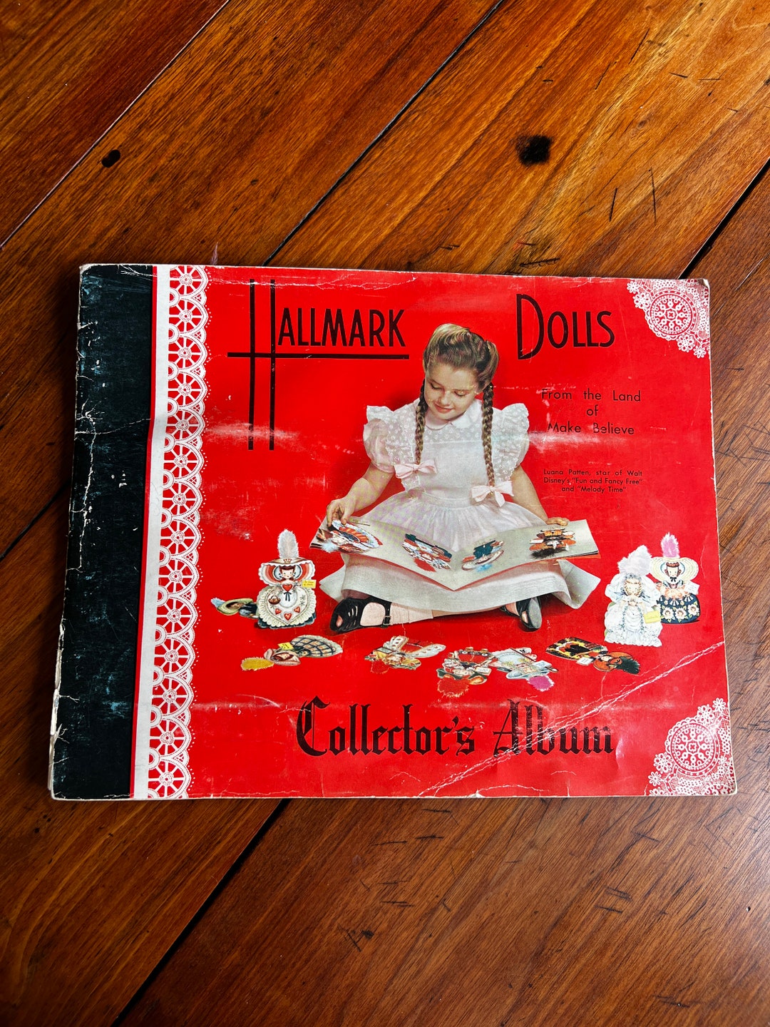 1948 Hallmark Dolls Collector's Album From the Land of Make Believe W ...