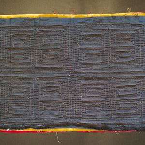 Vintage Geometric Pattern Mola / Indigenous Guna Tribal Handmade ...