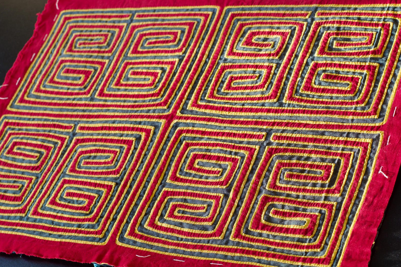 Vintage Geometric Pattern Mola / Indigenous Guna Tribal Handmade ...
