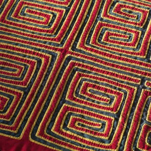 Vintage Geometric Pattern Mola / Indigenous Guna Tribal Handmade ...