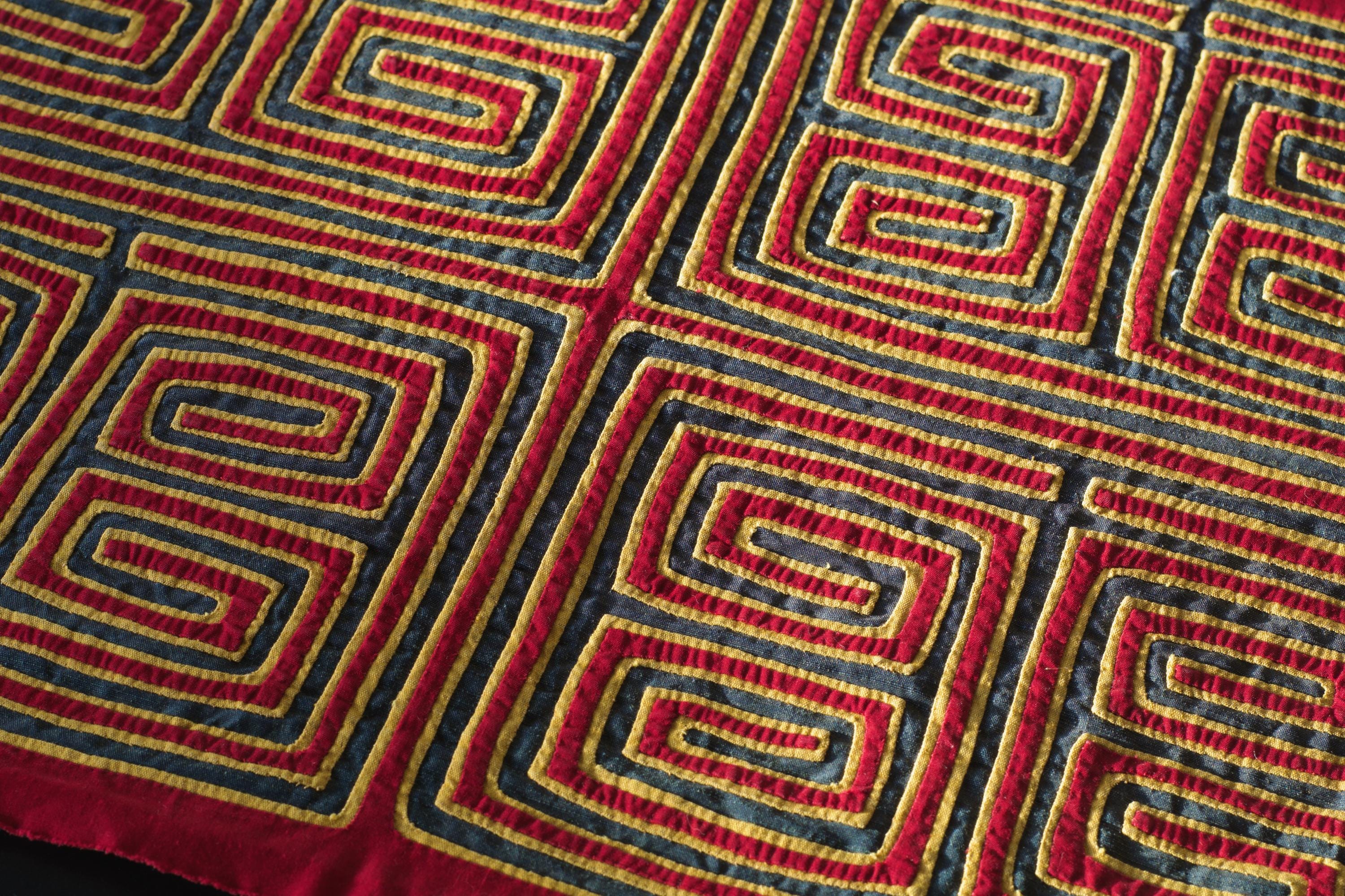 Vintage Geometric Pattern Mola / Indigenous Guna Tribal Handmade ...