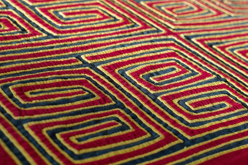 Vintage Geometric Pattern Mola / Indigenous Guna Tribal Handmade ...