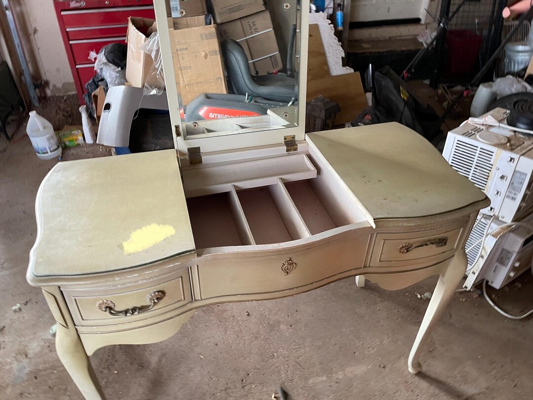 Vintage 1970’s French Makeup Vanity With Flip up Mirror and Storage ...