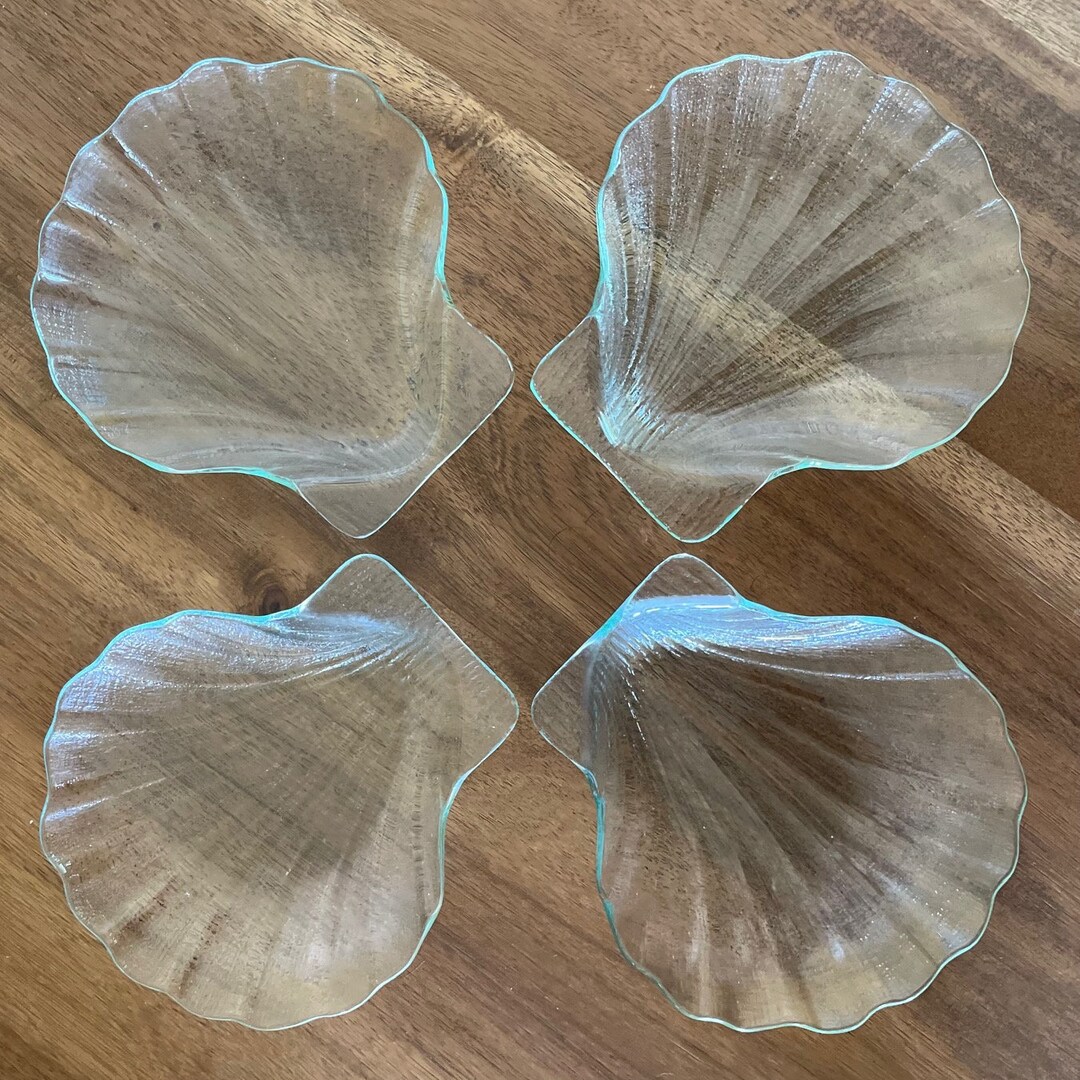 Shell-shaped Snack Plates set of 4 - Etsy