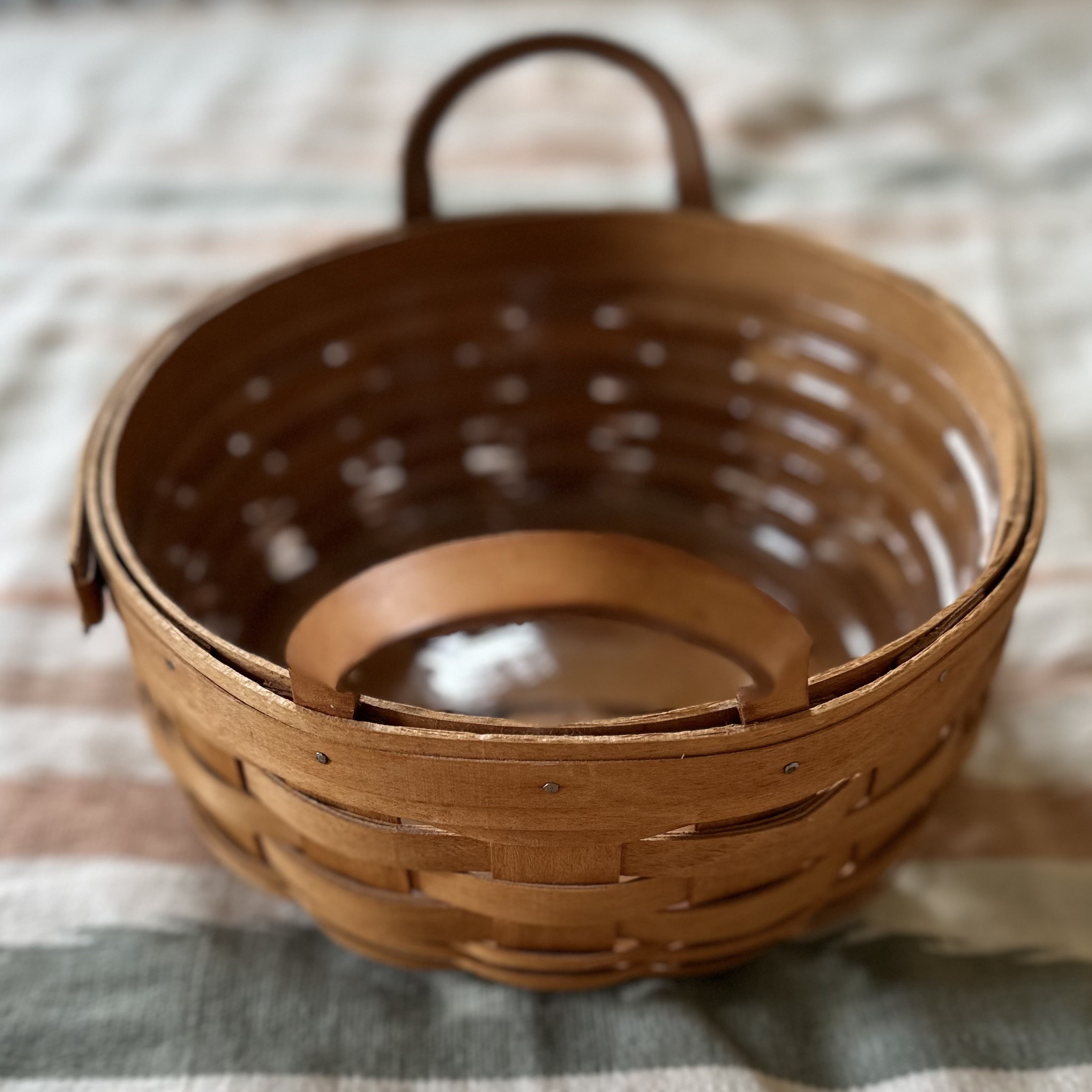 Longaberger 1995 Round Darning Basket With Leather Handles and Plastic ...
