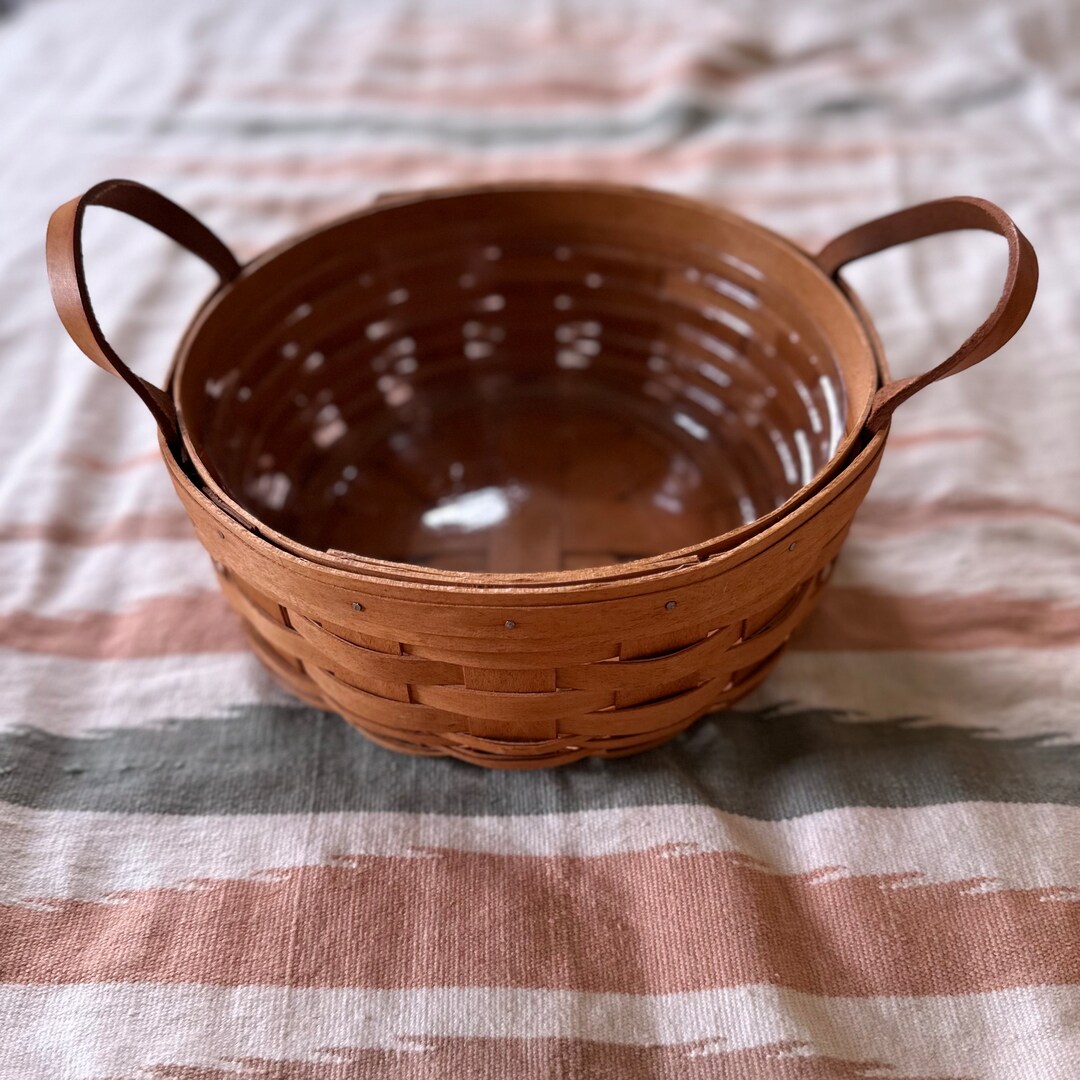 Longaberger 1995 Round Darning Basket With Leather Handles and Plastic ...