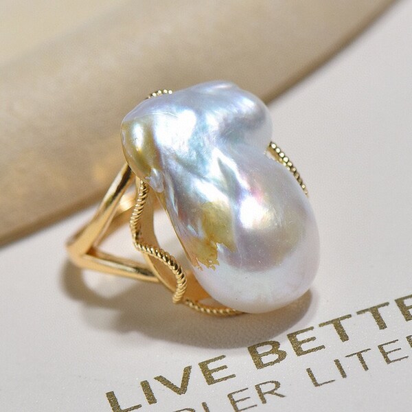 Big Pearl Ring - Etsy