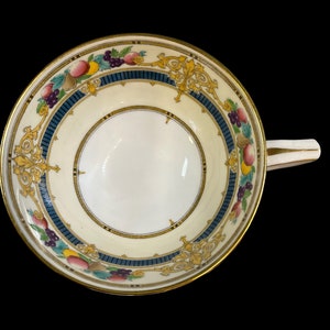 Dainty Minton Tea Cups & Saucers - Etsy