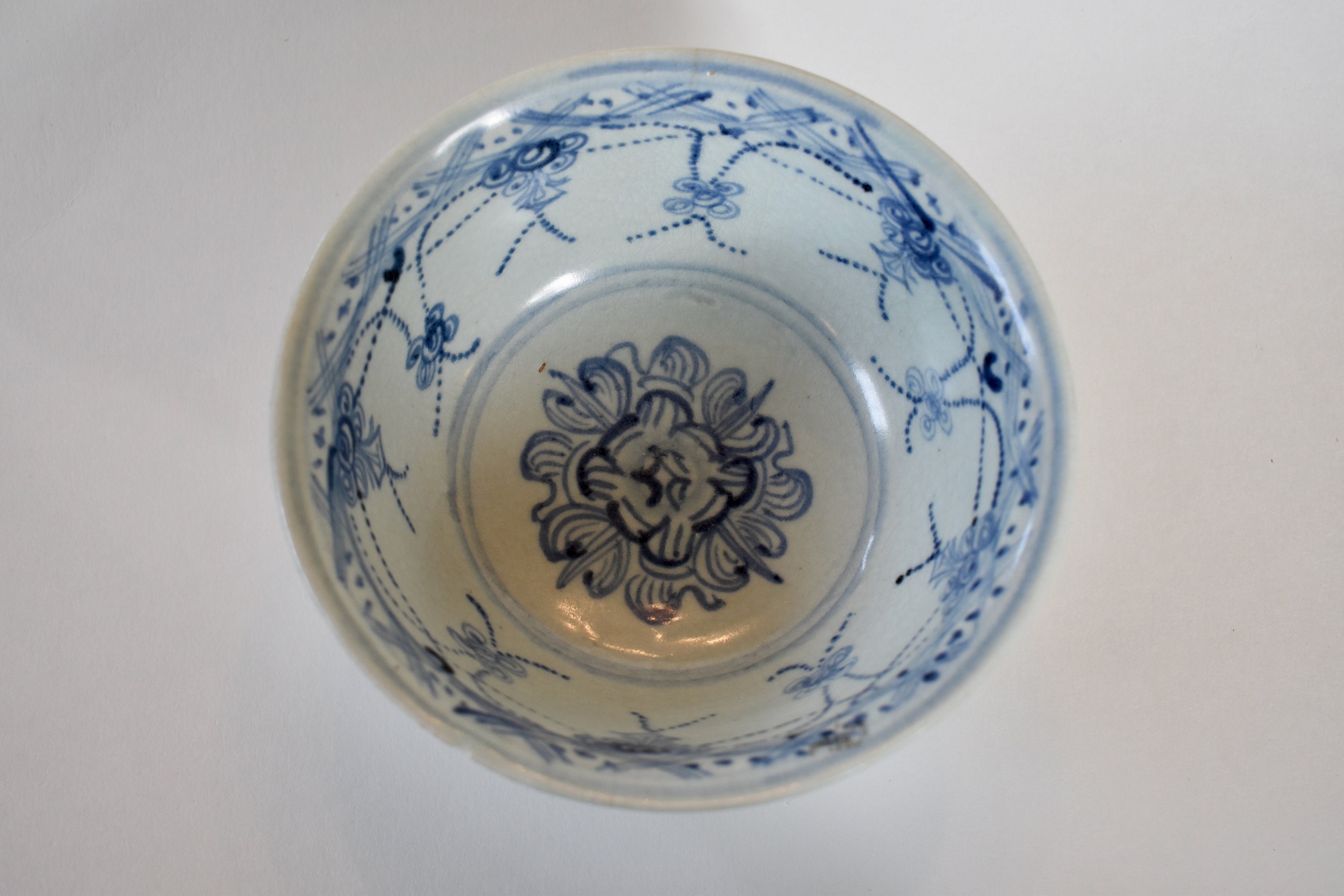 Pair of Ming Dynasty Bowls With Pattern of Interlocking Hexagons - Etsy