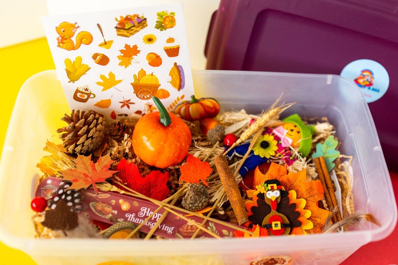Thanksgiving Themed Shredded Paper Activity Sensory Play Bin for Kids ...