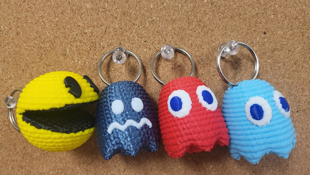 CROCHET PAC-MAN Keychains 3D Printed Free Bonus Keychains/stickers With ...