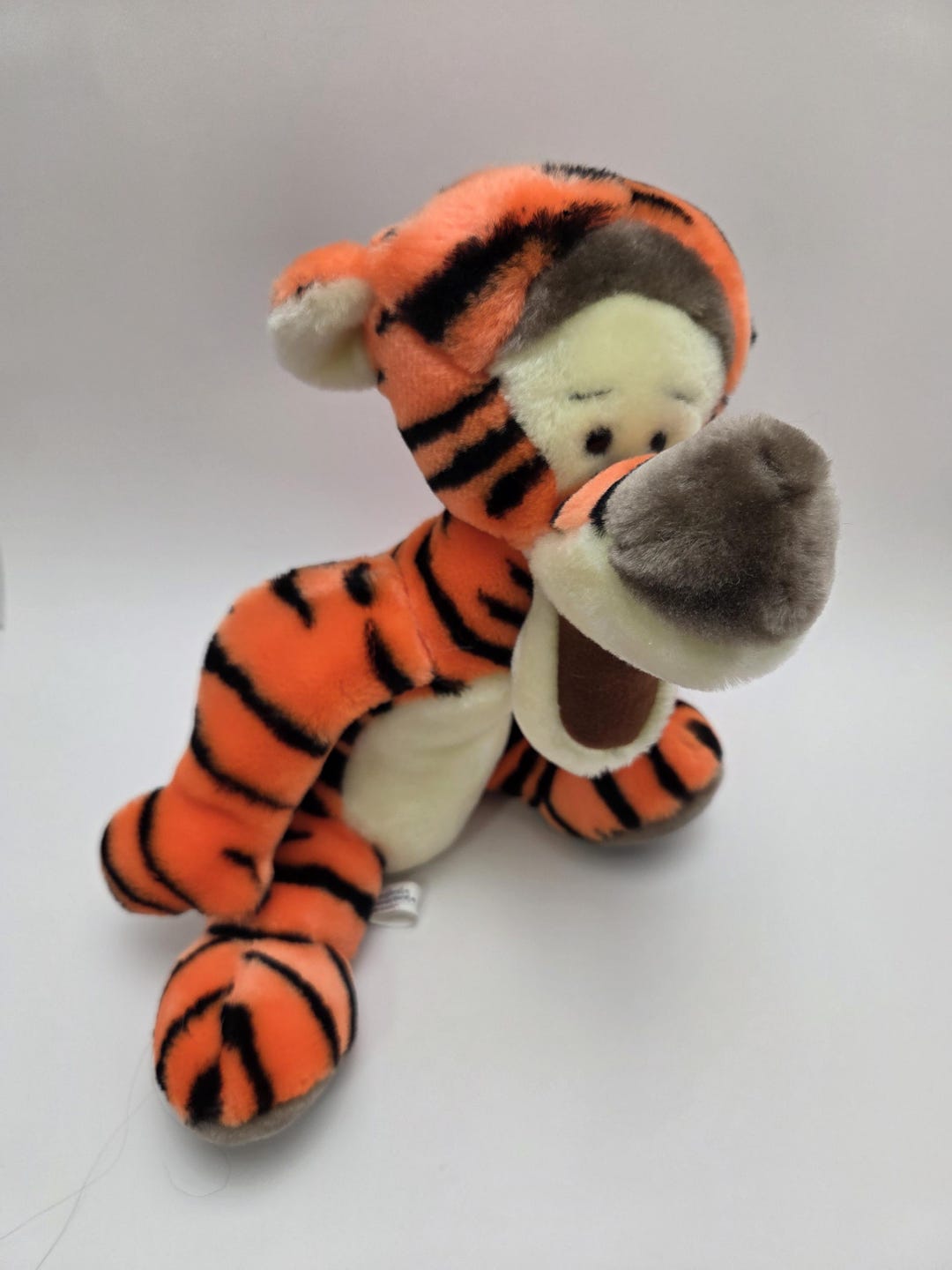Disney Vintage Plush “tigger” the Tiger From Winnie the Pooh, Vintage ...