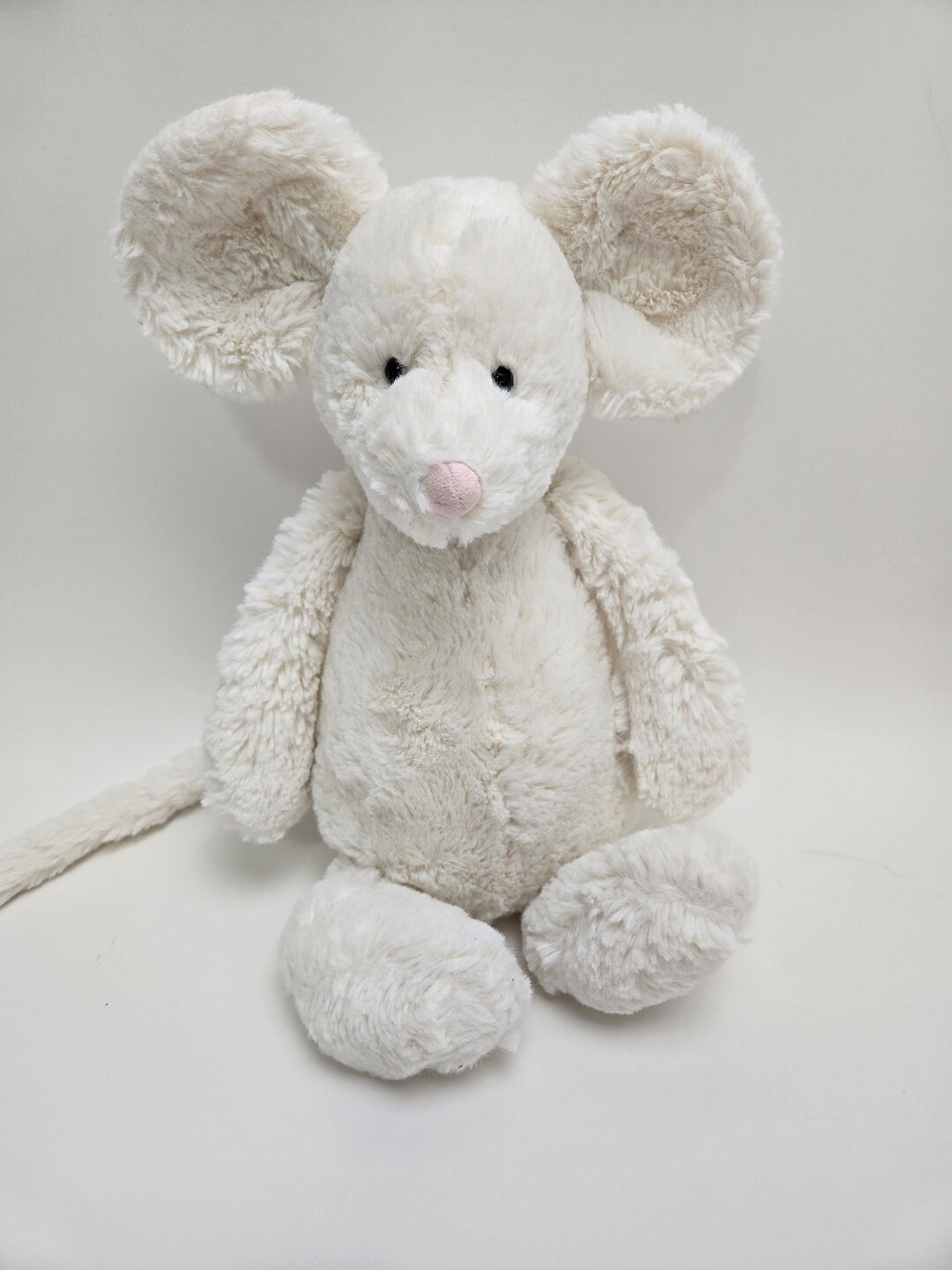 Jellycat Bashful Mouse the White Mouse Plush Collectible Rare and ...