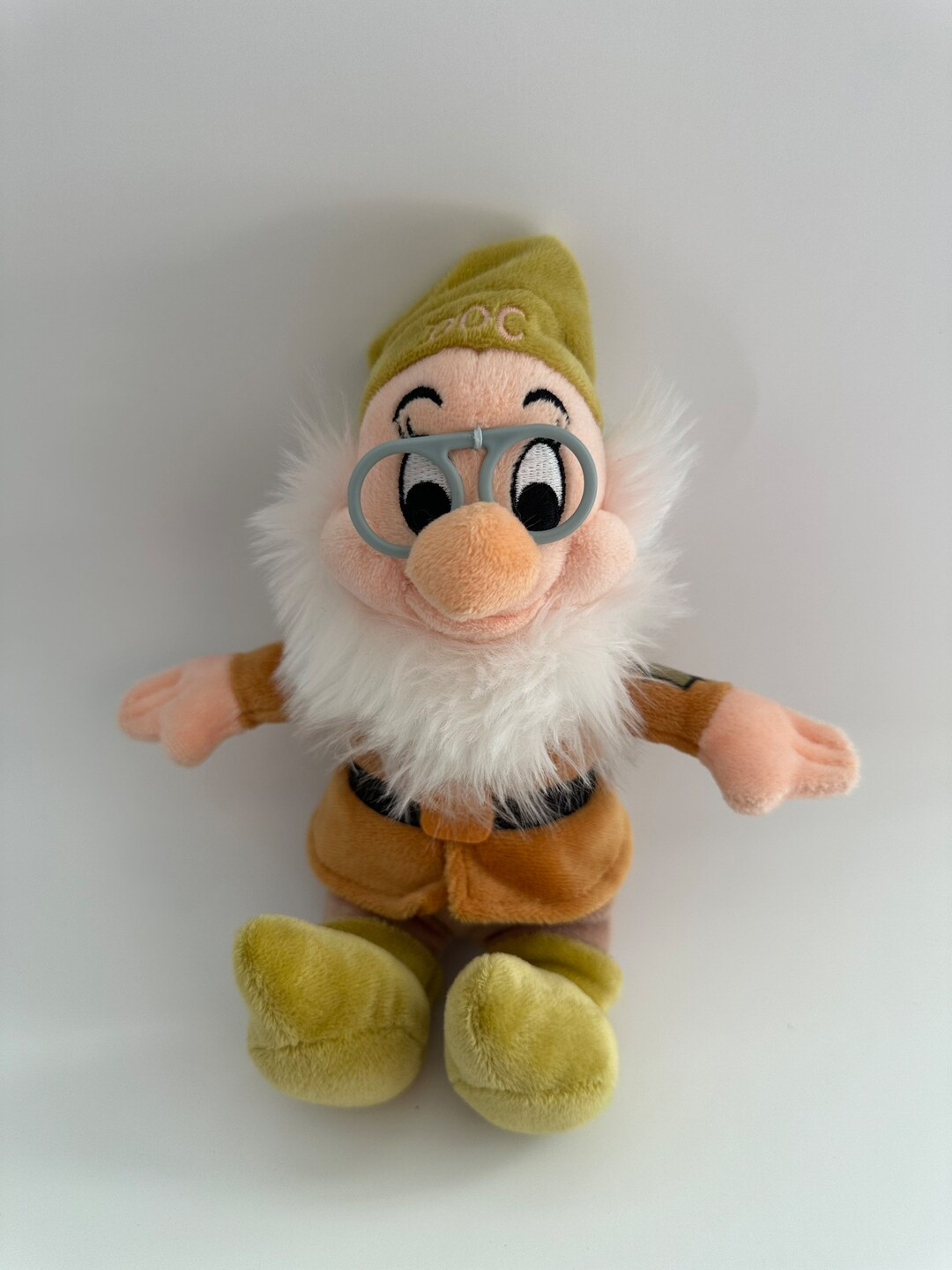 Disney Vintage Plush Doc the Dwarf From Snow White and the 7 Dwarves ...