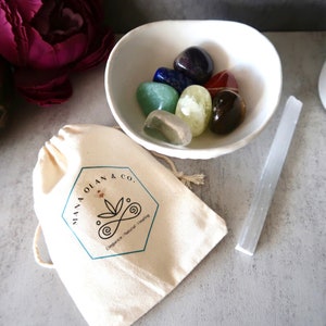 CHAKRA Crystal Balancing Kit | LARGE Tumbled Chakra Stones | Crystal ...