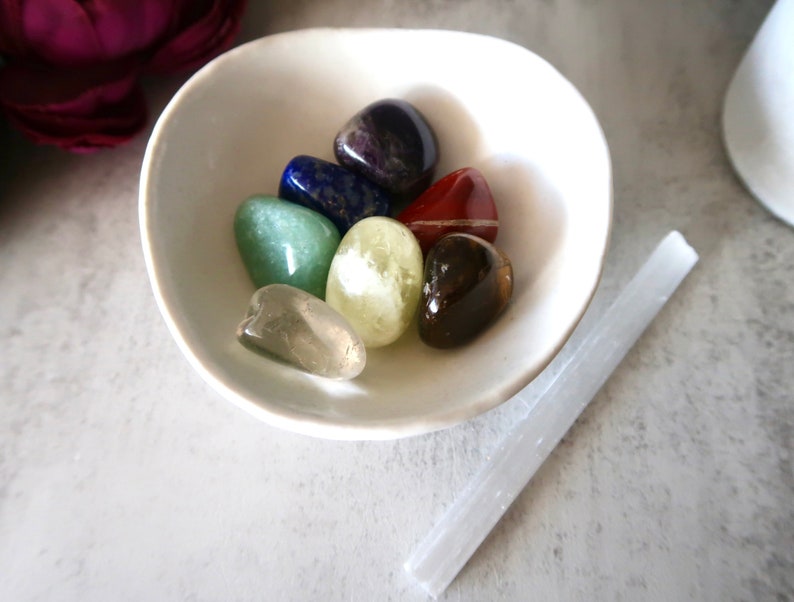 CHAKRA Crystal Balancing Kit LARGE Tumbled Chakra Stones - Etsy