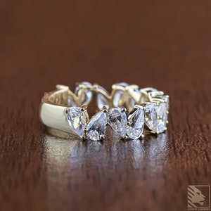 Pear Wedding Stacking Matching Moissanite Band in 14K Gold Bridal Set ...