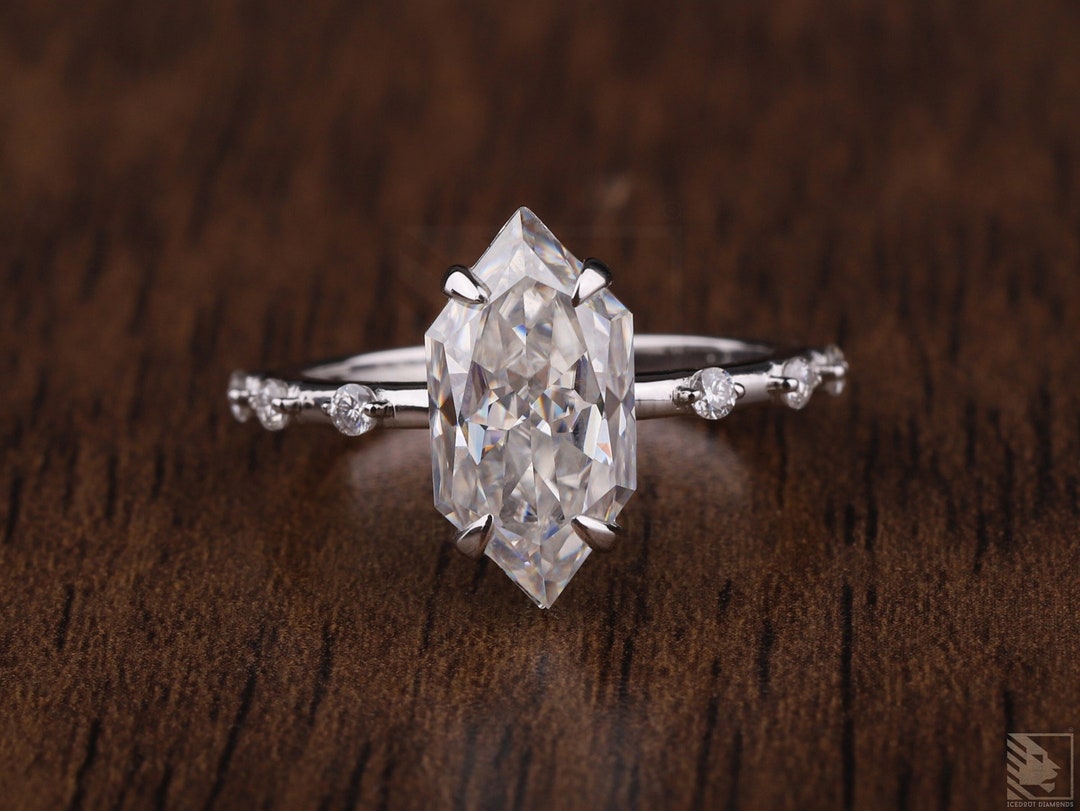 Dutch Marquise Cut Moissanite Engagement Ring, 2.5 TW Moissanite ...