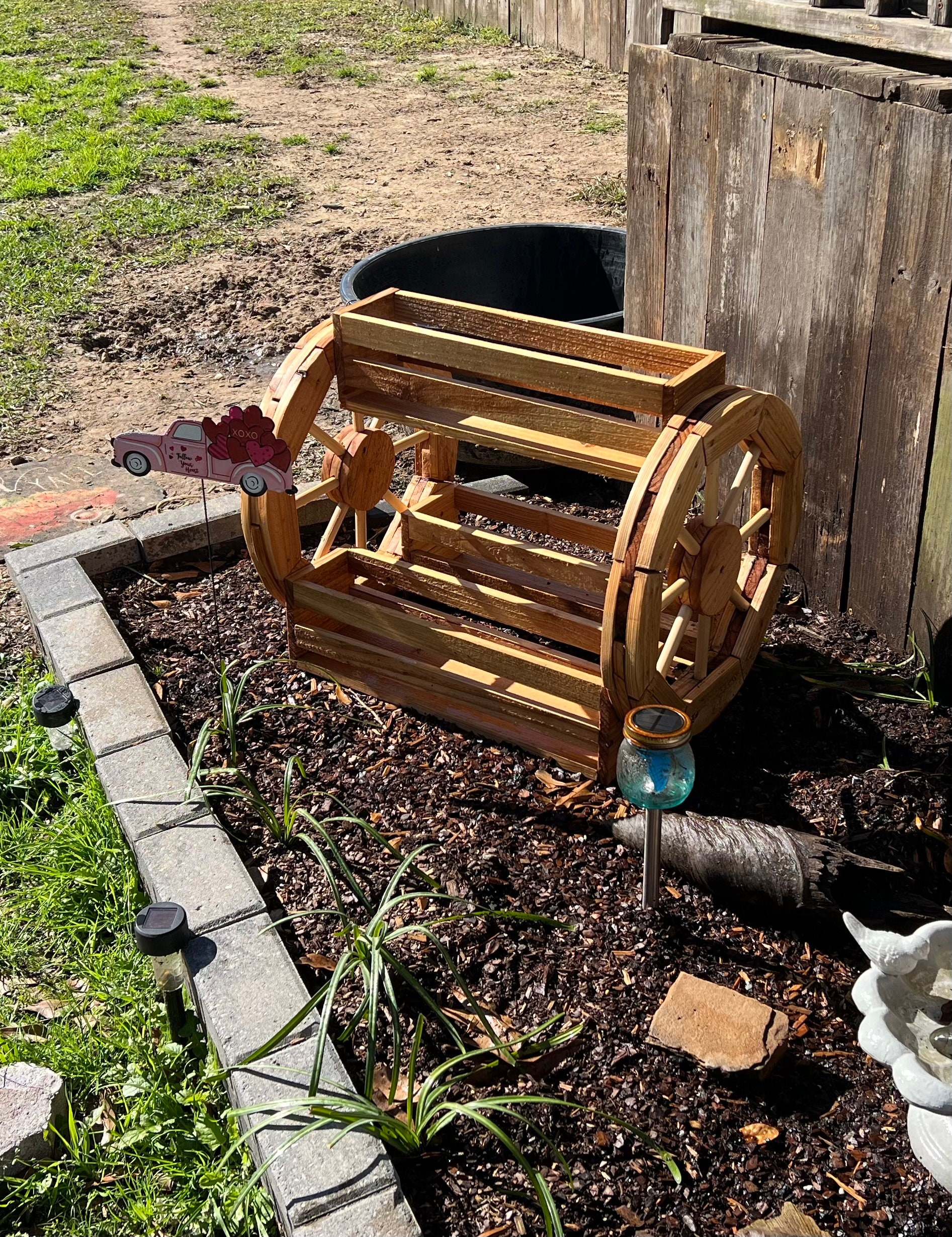 Wagon Wheel Flower Planter - Etsy