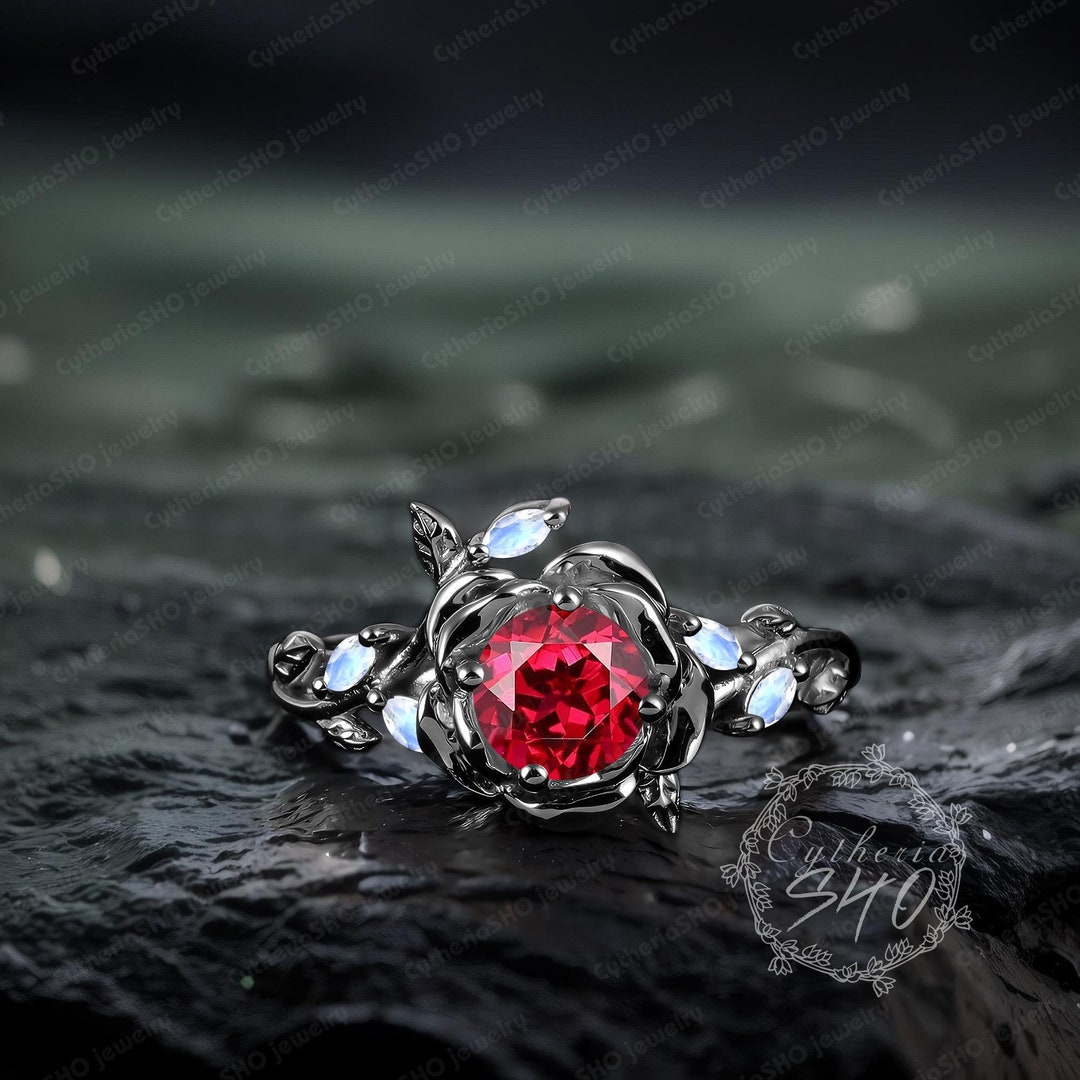 Anillo de compromiso gótico con rubí rojo, anillo de promesa en oro ...