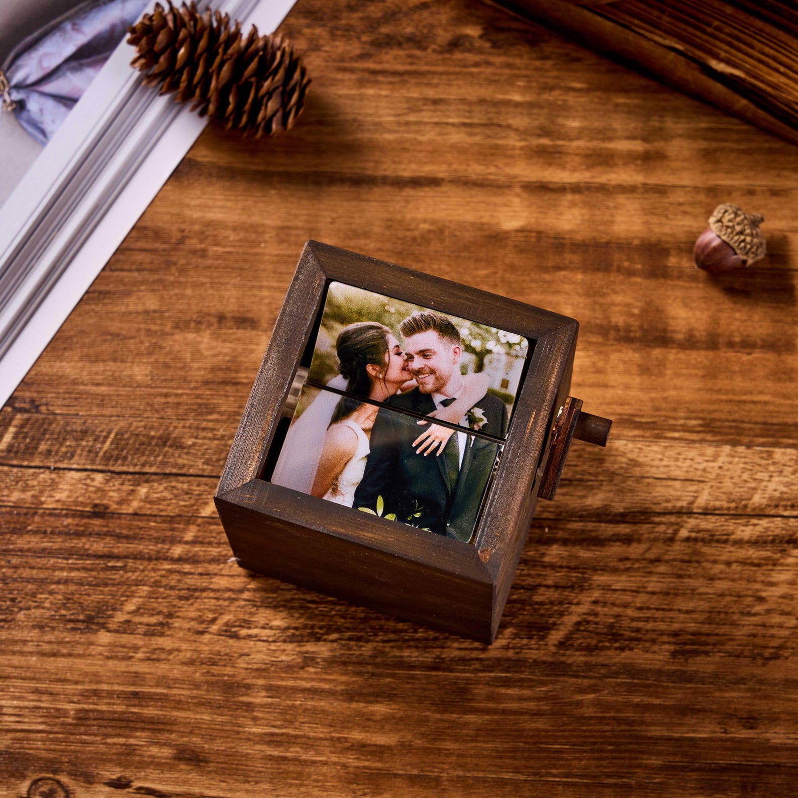Custom Photo Flip Book Animation Box, Custom Couple Flip Book Frame ...