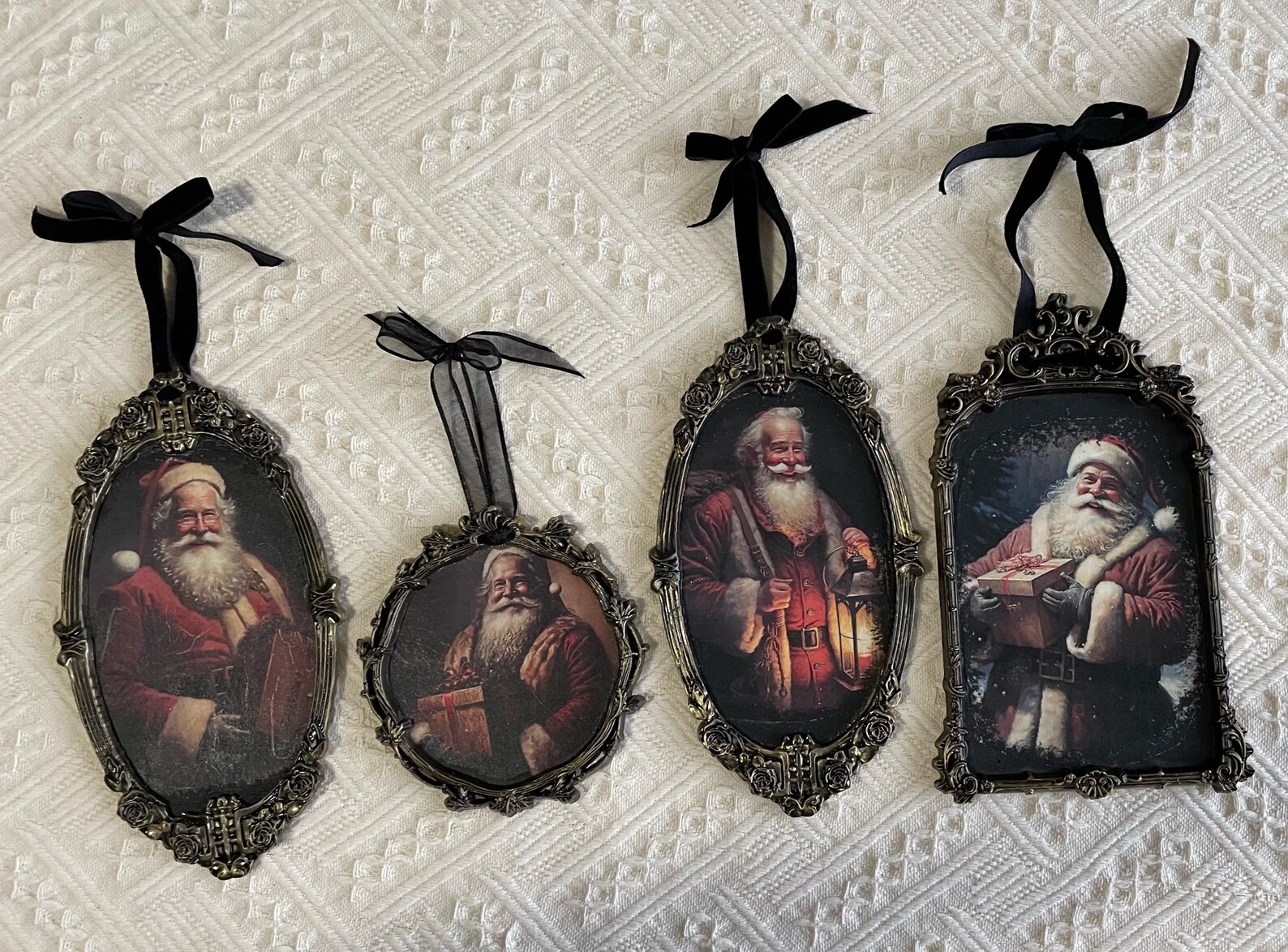 Moody Santa Frame. Large Dark Academia Ornament. Vtg Aesthetic Santa ...
