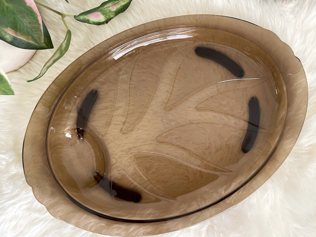 Vintage Pyrex. #815 Tawny Smoke Glass. Meat Platter W/juice Well. - Etsy