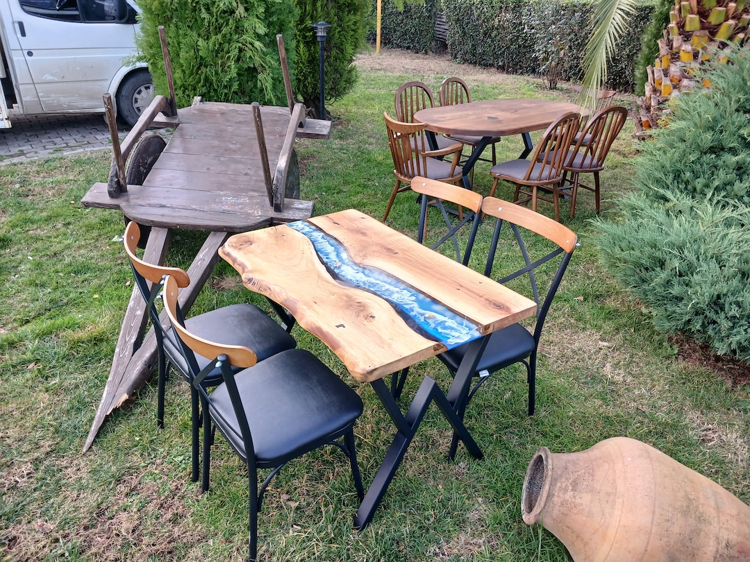 Walnut Resin Table, Epoxy Kitchen Dining Table, Epoxy Rustic Diner ...