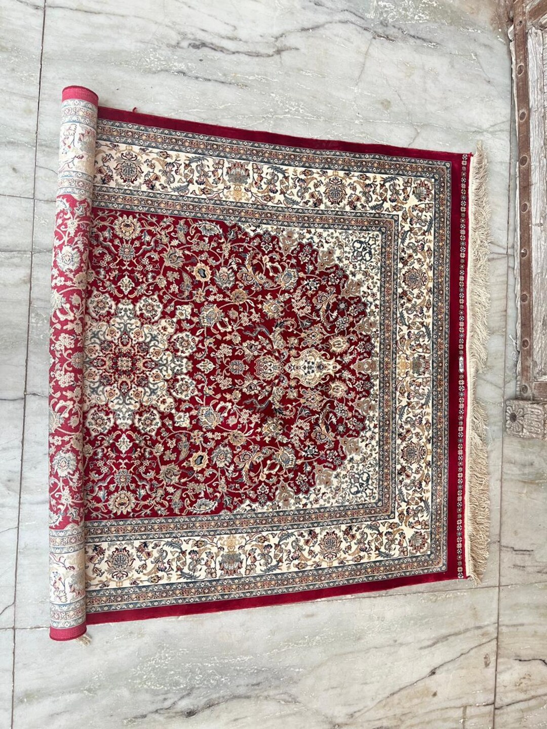 6x4 Ft Rug, Maroon Rug, Home Decor, House Warming Gift, Floral Carpets ...