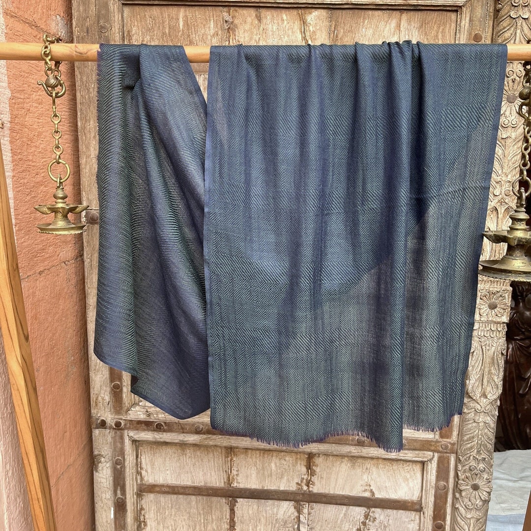 Peacock Blue Luxurious Handwoven Scarf, Alpacas Scarf, 100% Peru Vicuña ...