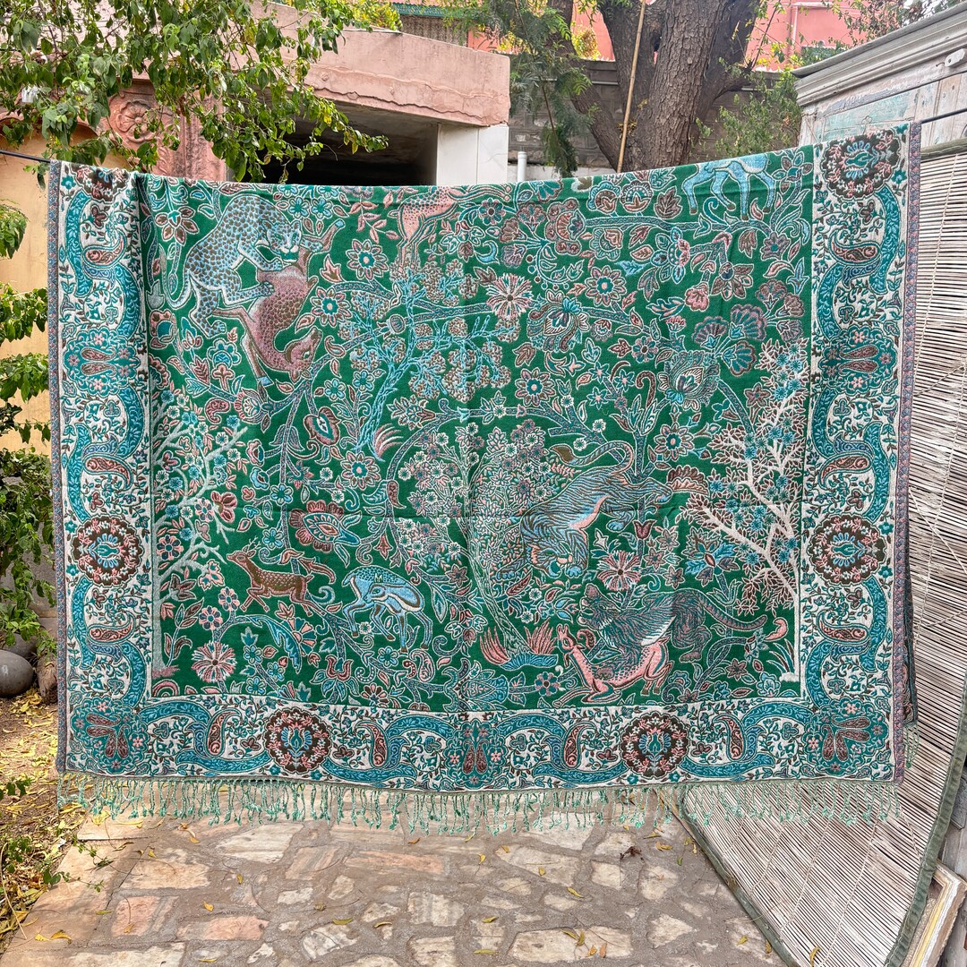 Paisley Design Jamawar Shawl, Handwoven Jamawar Shawl, Reversible Shawl ...