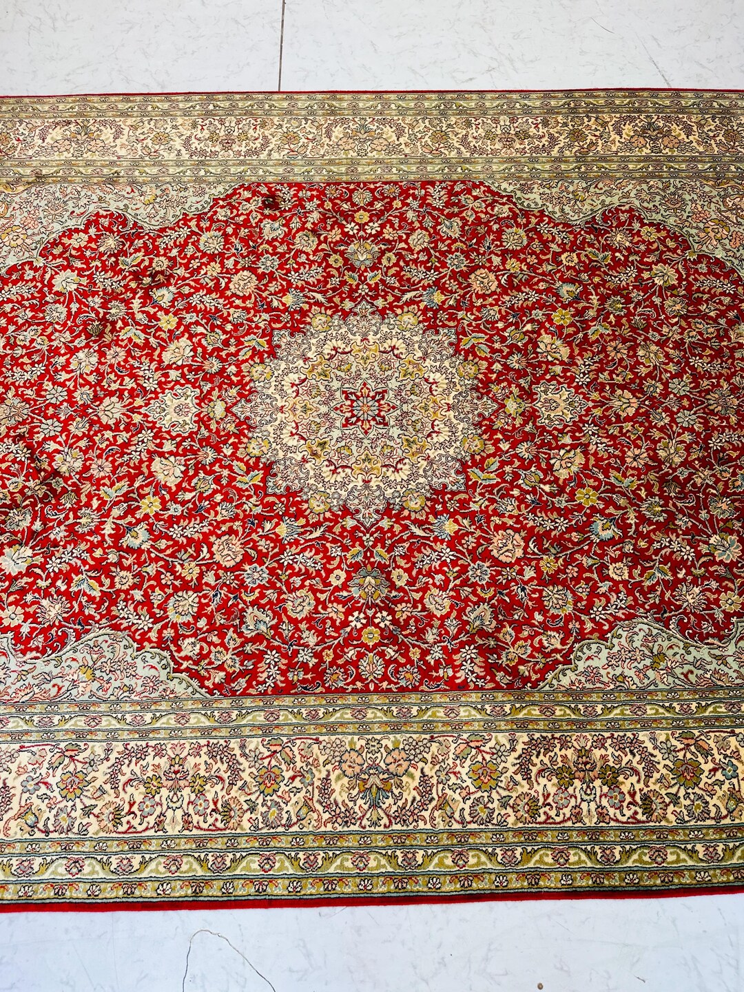 7x5 Ft Rug, Red Carpet, Kashmir Woven Rug, Real Silk Carpet, Room ...