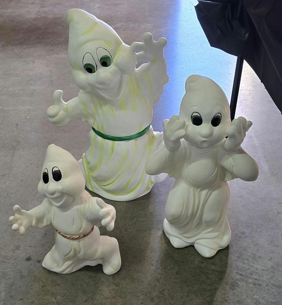 Halloween Standing Ghosts Statues - Etsy