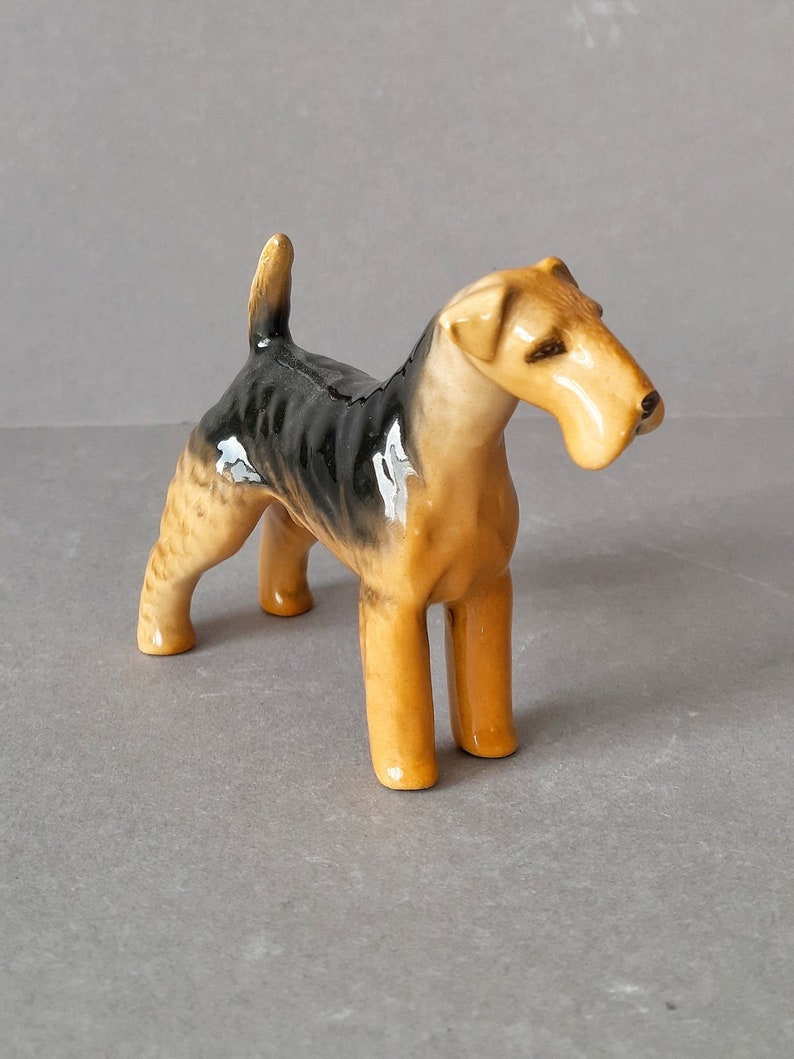 Porcelain Figurine Dog Airedale Terrier England Beswick - Etsy