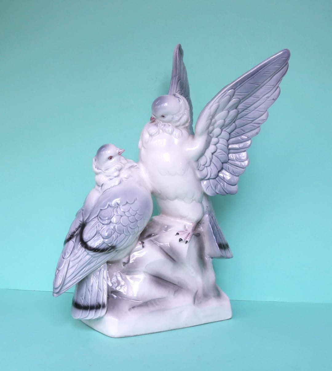 Huge Porcelain Figurine Sculpture Bird Dove Hertwig Katzhutte - Etsy