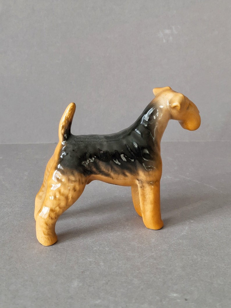 Porcelain Figurine Dog Airedale Terrier England Beswick - Etsy