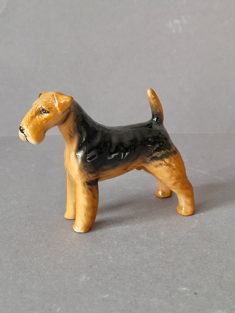 Porcelain Figurine Dog Airedale Terrier England Beswick - Etsy
