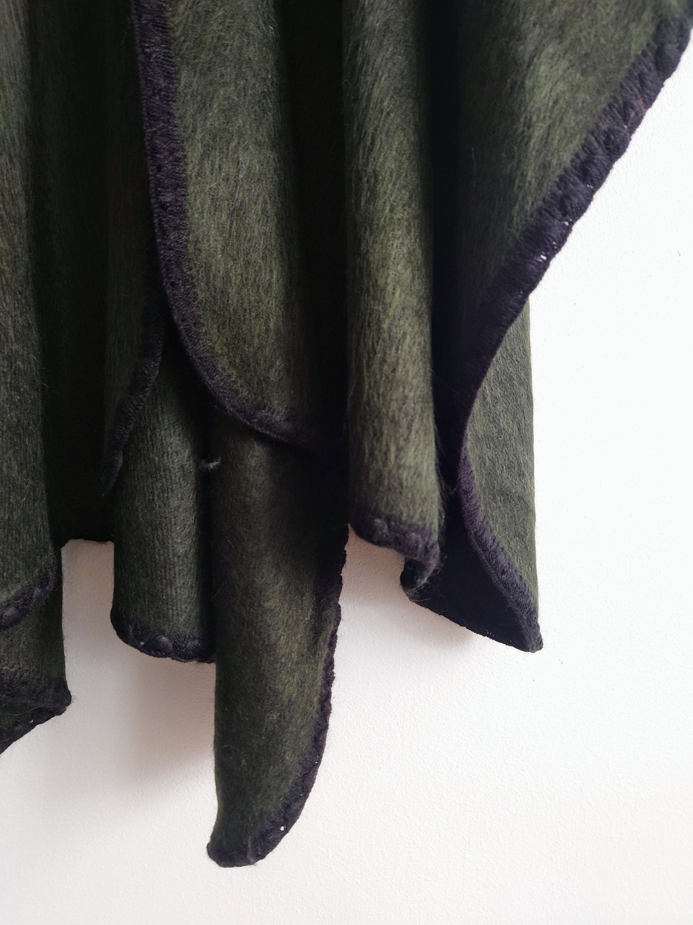 Green Poncho Unisex Poncho, Peru Poncho, Ecuadorian Poncho, Alpaca ...