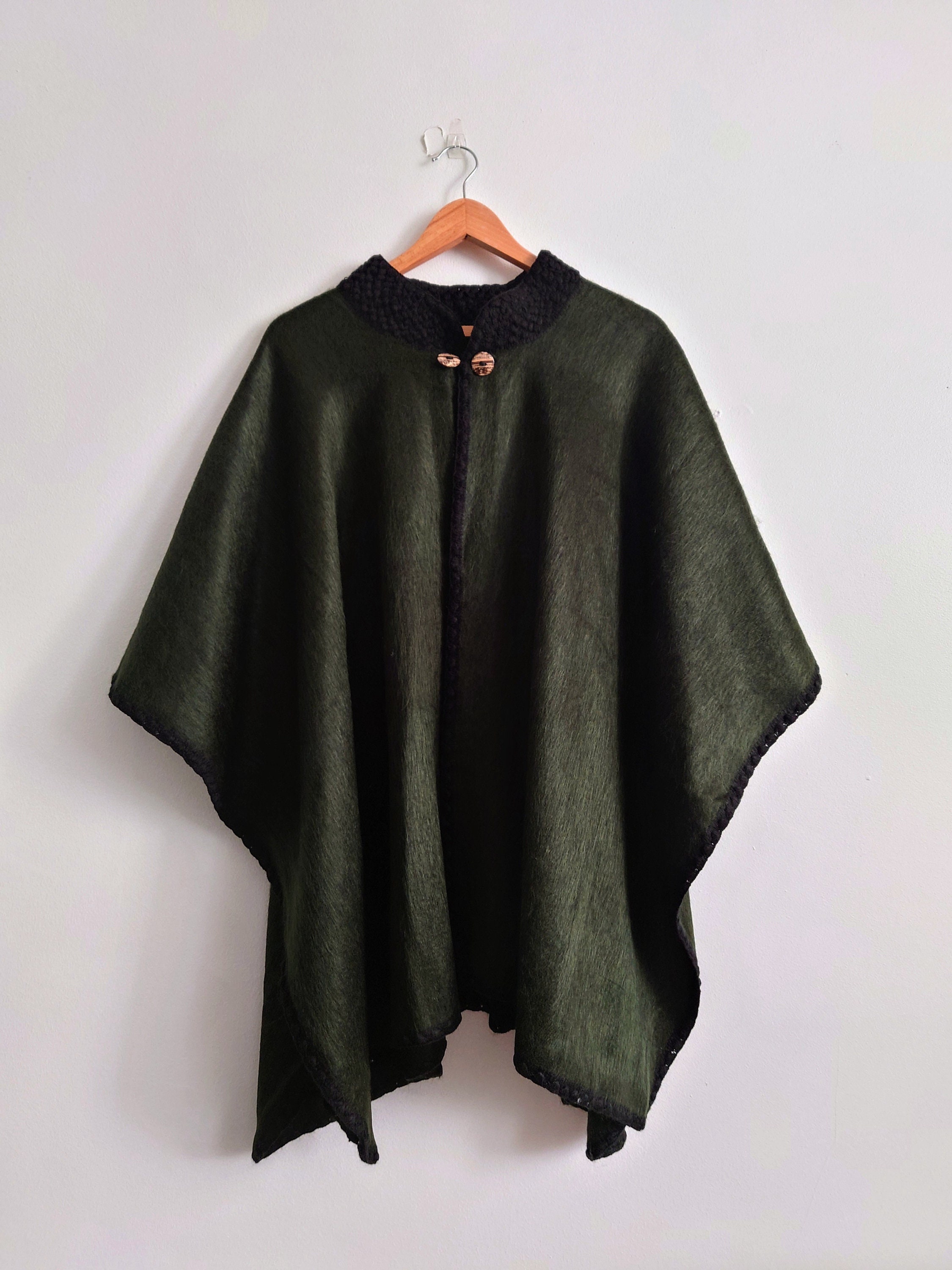 Green Poncho Unisex Poncho, Peru Poncho, Ecuadorian Poncho, Alpaca ...